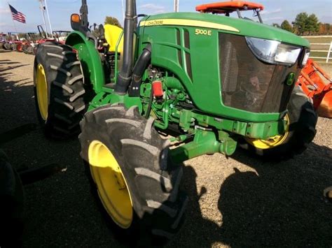 John Deere 5100e Tractors 100 To 174 Hp For Sale Tractor Zoom