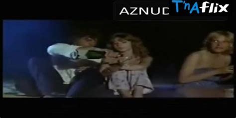 Bea Fiedler Butt Breasts Scene In Summer Night Fever Summer Nite