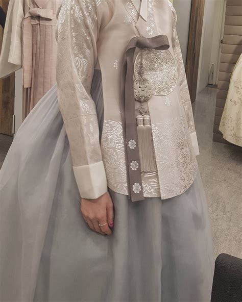 ㆍ ㆍ T H E D A N ㆍ ㆍ ㆍ ㆍ ㆍ ㆍ 연예인 신랑보다 더 연예인 같았던 아름다운 미모와 세련되고 우아한 자태를 지닌 멋진 고객이십니다 ㆍ ㆍ ㆍ ㆍ ㆍ ㆍ