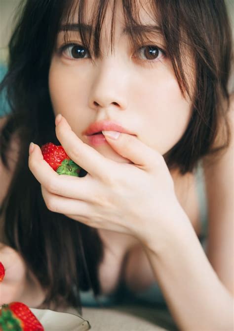 乃木坂46田村真佑、初のランジェリーカット公開 Joysound 音楽ニュース