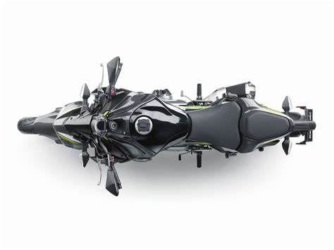 Motorrad Vergleich Yamaha Mt 09 2021 Vs Kawasaki Z900 2018