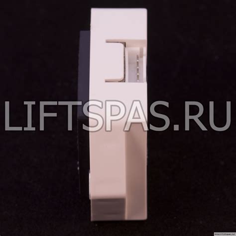 Кнопка лифтовая со шрифтом Брайля LS 120.071 BR купить в России