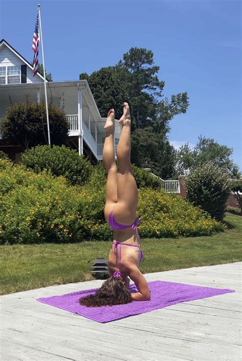 Savannah Schoenherrs Feet