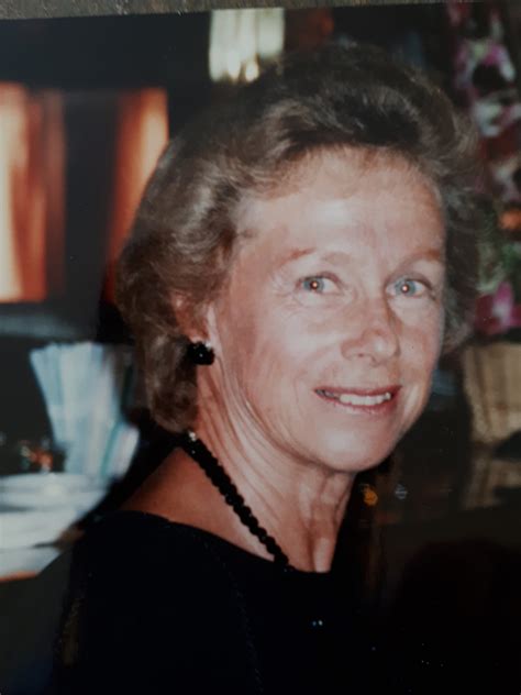 Molly Mitchells Instagram Twitter And Facebook On Idcrawl