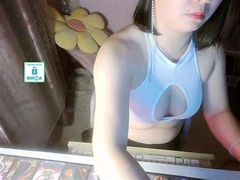 AK MM Naked Stripping On Cam For Live Sex Video Chat Nicepussy Org