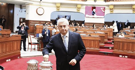 Piden Máxima Sanción Para Juan Carlos Lizarzaburu Por Comentario