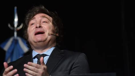 Milei A Aníbal Fernández El Kirchnerismo Hizo Un Baño De Sangre Con