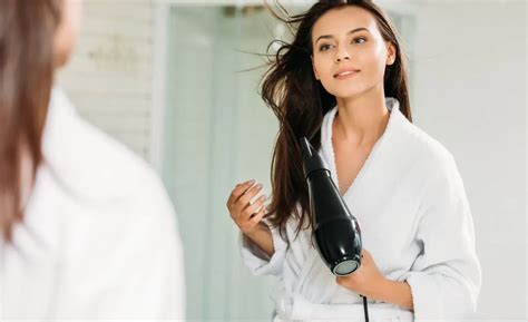 Secadores de pelo iónicos Funcionamiento ventajas y desventajas en