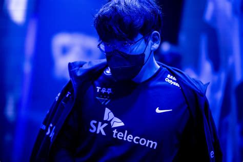 T1 Gumayusi Theres Not A Single Bot Lane Duo That Can Keep Up With