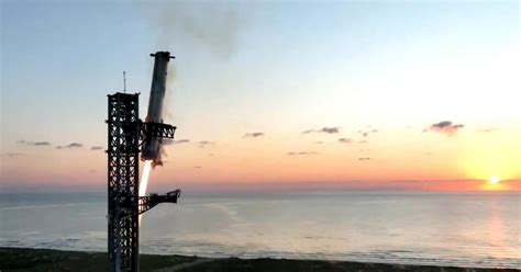 Spacexs Starship Rocket Completes Fifth Test Flight Lands Booster In