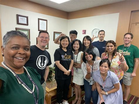 An Eager Group Of Volunteers At Gyeonggi Suwon International School