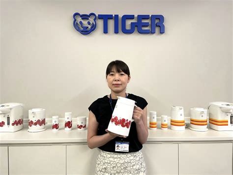 ひとつずつ丹精込めて製造！タイガー魔法瓶100周年記念モデル「レトロ柄復刻シリーズ」の誕生秘話と開発の裏側に迫る22｜ウォーカープラス