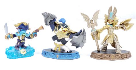 Lot - (11) Skylanders Figures & Activision Portal Of Power