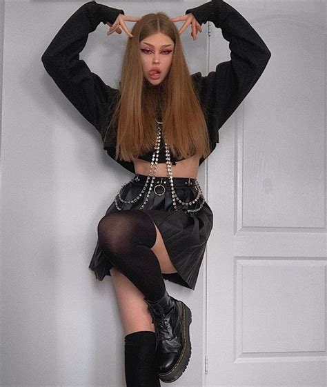 реальный сон Grunge Outfits Female Clothes Outfits Grunge Outfits