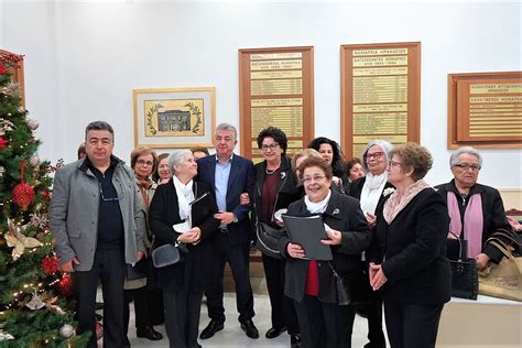 Ευχές και κάλαντα στον Περιφερειάρχη Κρήτης για το νέο έτος Cretalive