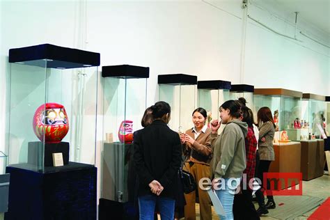 ФОТО НИНГЁО Япон хүүхэлдэйн үзэсгэлэн