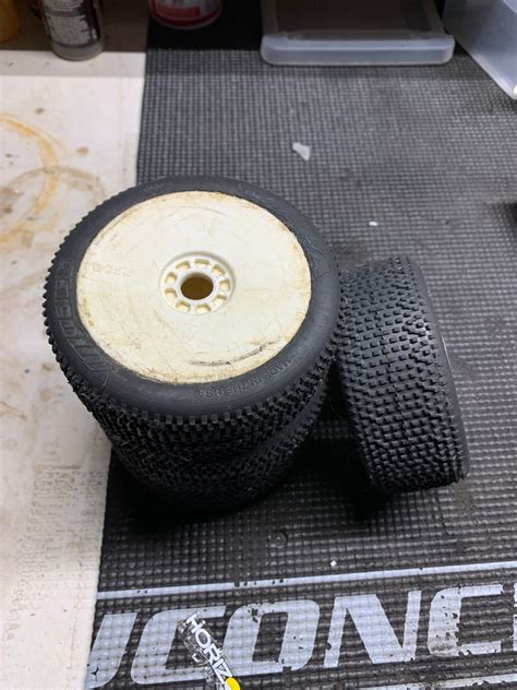 1 8 Buggy Tires R C Tech Forums