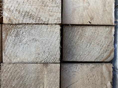 Lumber 101: Boxed Heart vs. FOHC | Lumberstore.ca