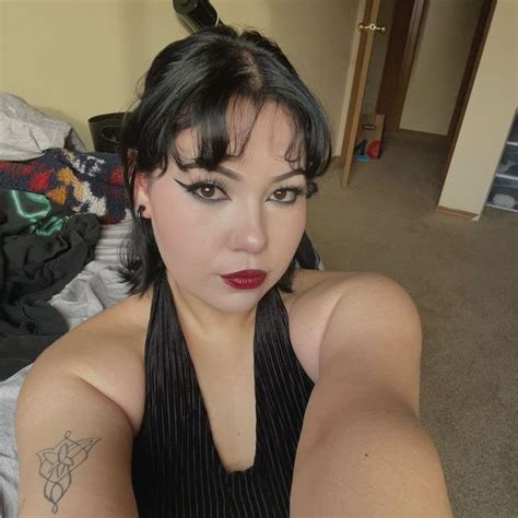 🦇deana🦇 Dark Pixiedeana • Threads Say More