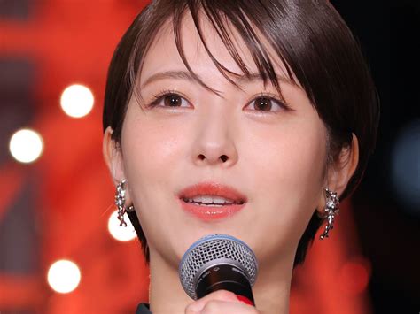 『浜辺美波』『橋本環奈』を抑えた！“インスタライブでの話し方もかわいすぎる女優”は？第1位に「天然で可愛い」「癒される」 Trill【トリル】