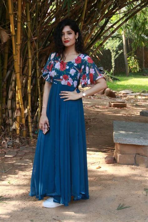 Ritika Singh Images From Oh My Kadavule Movie Press Meet Event