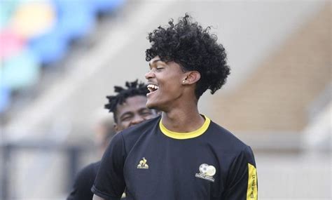 Tylon Smith Completes Move To Qpr