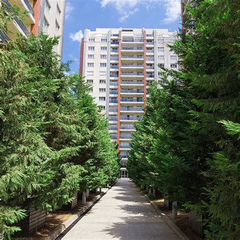 Portofoliu Proiecte Experiență Noastră în Instalații Insaterm Total