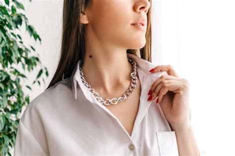 Moles On The Neck Meaning Sign Of Good Or Bad Luck