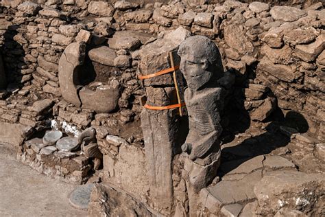 Archaeologists Unearth 11000 Year Old Statue Clutching Its Own Penis