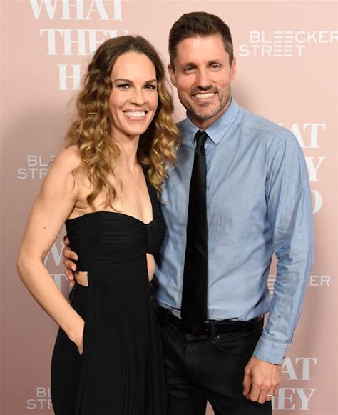 Hilary Swank Is Pregnant Expecting Twins With Husband Philip Schneider