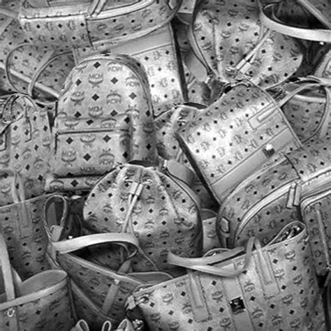 Stream Barely There By Sil Beat Dump Listen Online For Free On Soundcloud