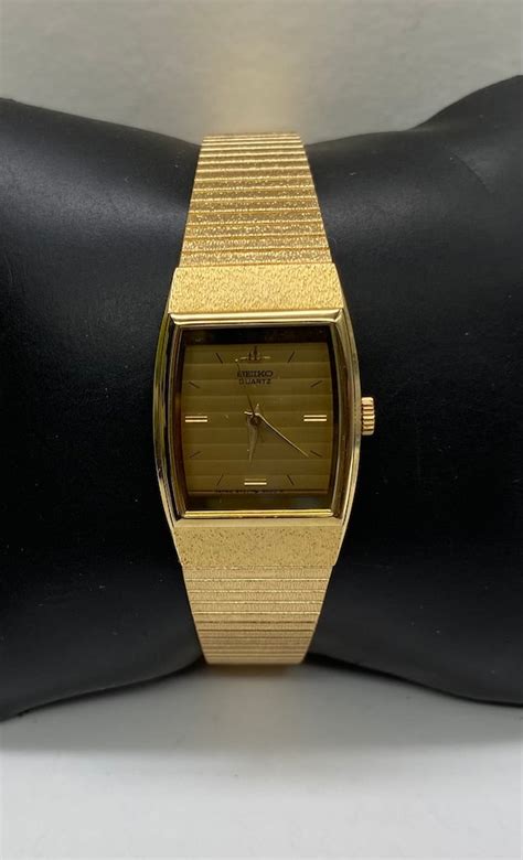 Seiko Vintage Wristwatch Classic Gem