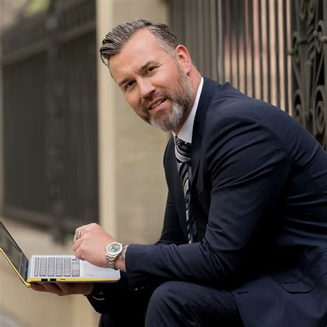 Immobilienmakler Patrick Schulz Interinvest Immobilien