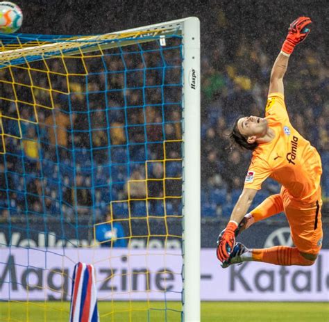 Schreiber Verl Sst Holstein Kiel Und Wird Erneut Verliehen Welt