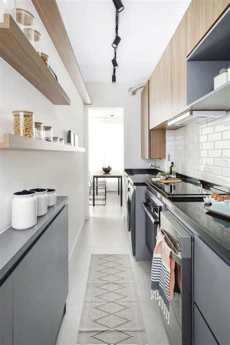 diseños de cocinas alargadas y pequeñas con estilo