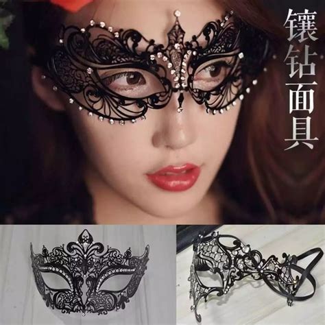 Halloween Sexy Venetian Metal Diamond Encrusted Half Face Masquerade