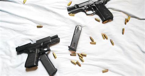 Are We Doing Sidearms Again Stark Arms G19 And Kwa M9 Ptp Imgur