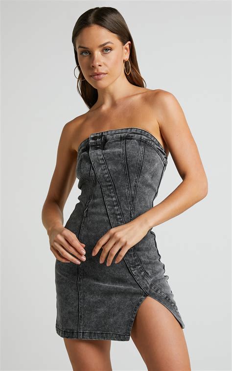 Erline Mini Dress Asymmetric Strapless Denim Dress In Washed Black