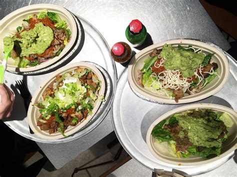 I Tried Chipotles Keto Paleo Whole30 And Protein Lifestyle Bowls