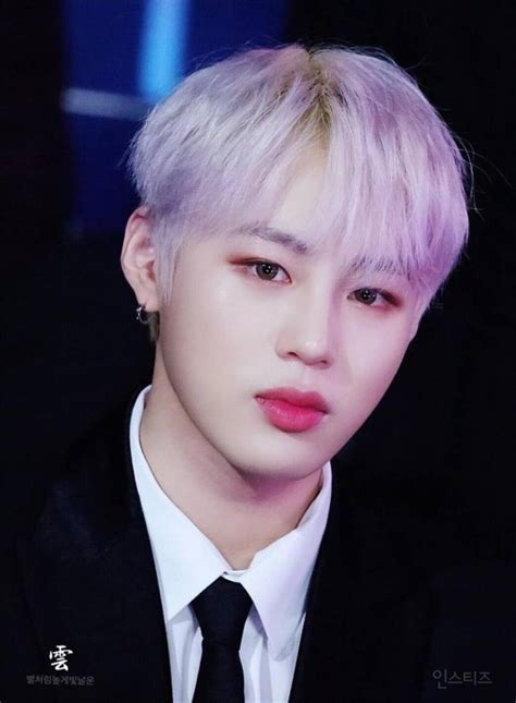 어느 남자아이돌 메이크업 담당선생님의 영혼을 갈아넣은 다양한 화장들 인스티즈 Instiz 이슈 카테고리