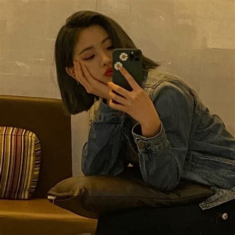 Itzy Pics On Twitter Itzy Instagram Update Korean Girl