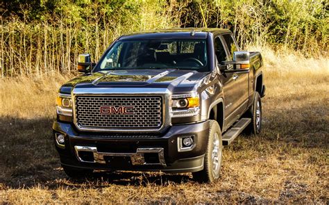 The Gmc Sierra 2500hd Denali Adds Tech Features To Work Truck Utility