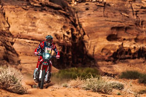 2024 Dakar Results Schareina Blasts Prologue Win For Honda