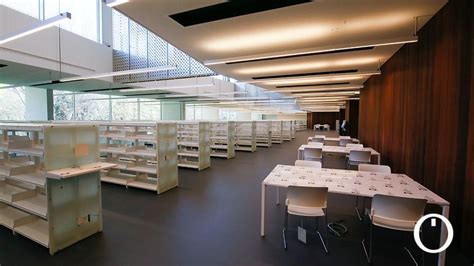 Biblioteca Grupo CÁntico El Gobierno Entrega A La Junta La Biblioteca