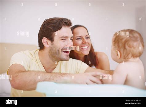 Bathtime Girl Hi Res Stock Photography And Images Alamy