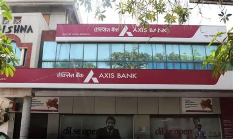 Axis Bank Entry Level Walk In Interview In Bengaluru May 2025
