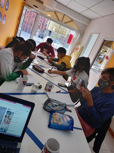 Instituto De Inglés High School English Institute