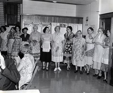 The Epitome Of 1950s Women Potluck Sunday Women Wearing Aprons