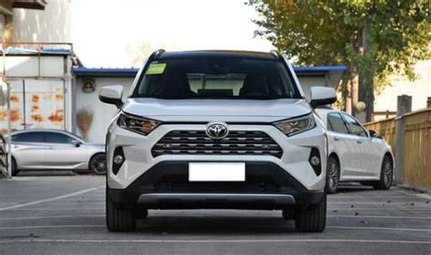 落地24萬買了輛豐田rav4榮放，車主開了3個月，表示說出了實話！