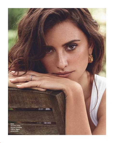 Penelope Cruz R Celebs